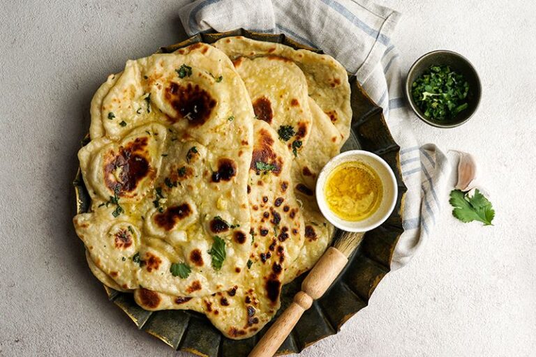 3 Different Types Of Naan Bread And Their History – Traditional Foods ...